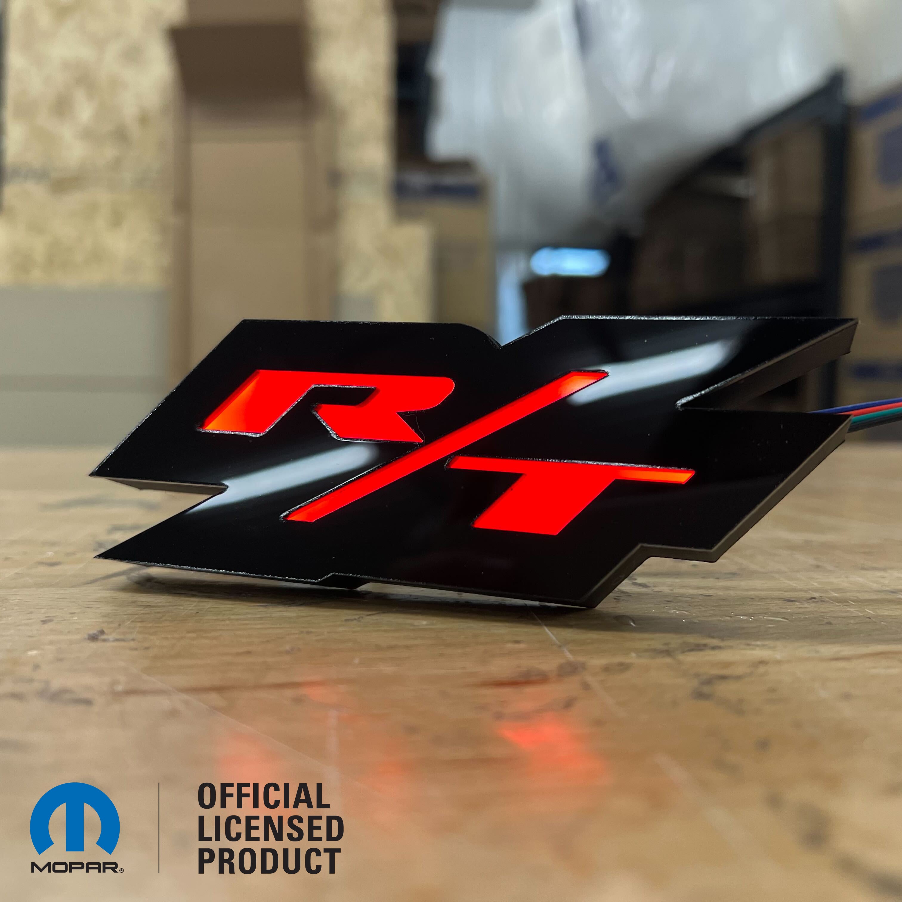 R/T® LED Illuminated Badge - White or RGB - Grille or Body Mount - Off ...